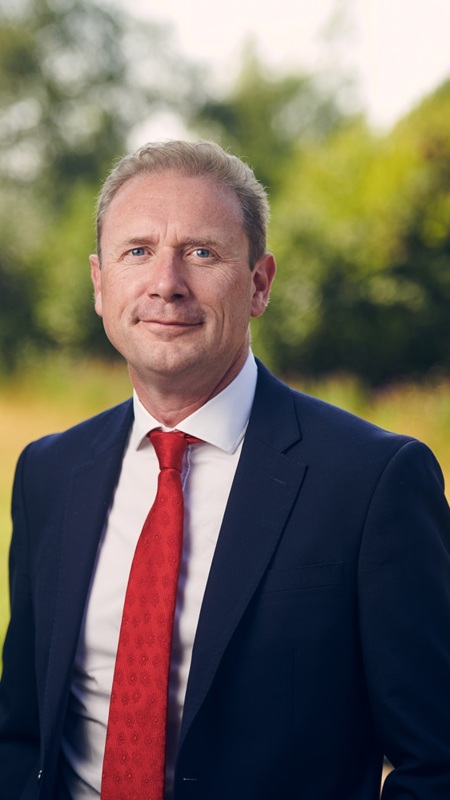 Nick Tagg - Tai Tarian